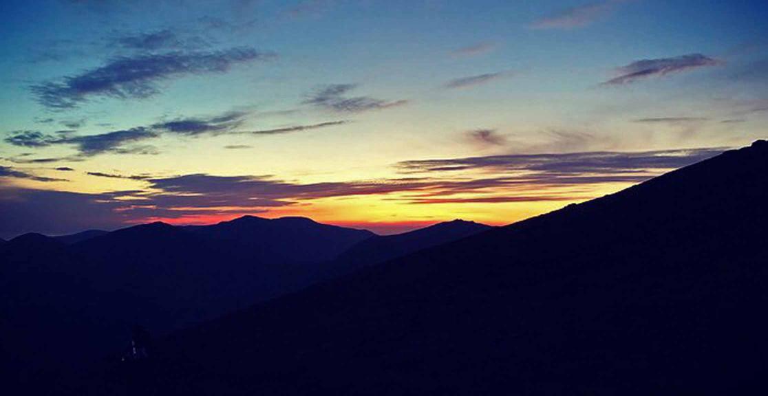 Snowdon At Night Challenge: Trek challenge to UK