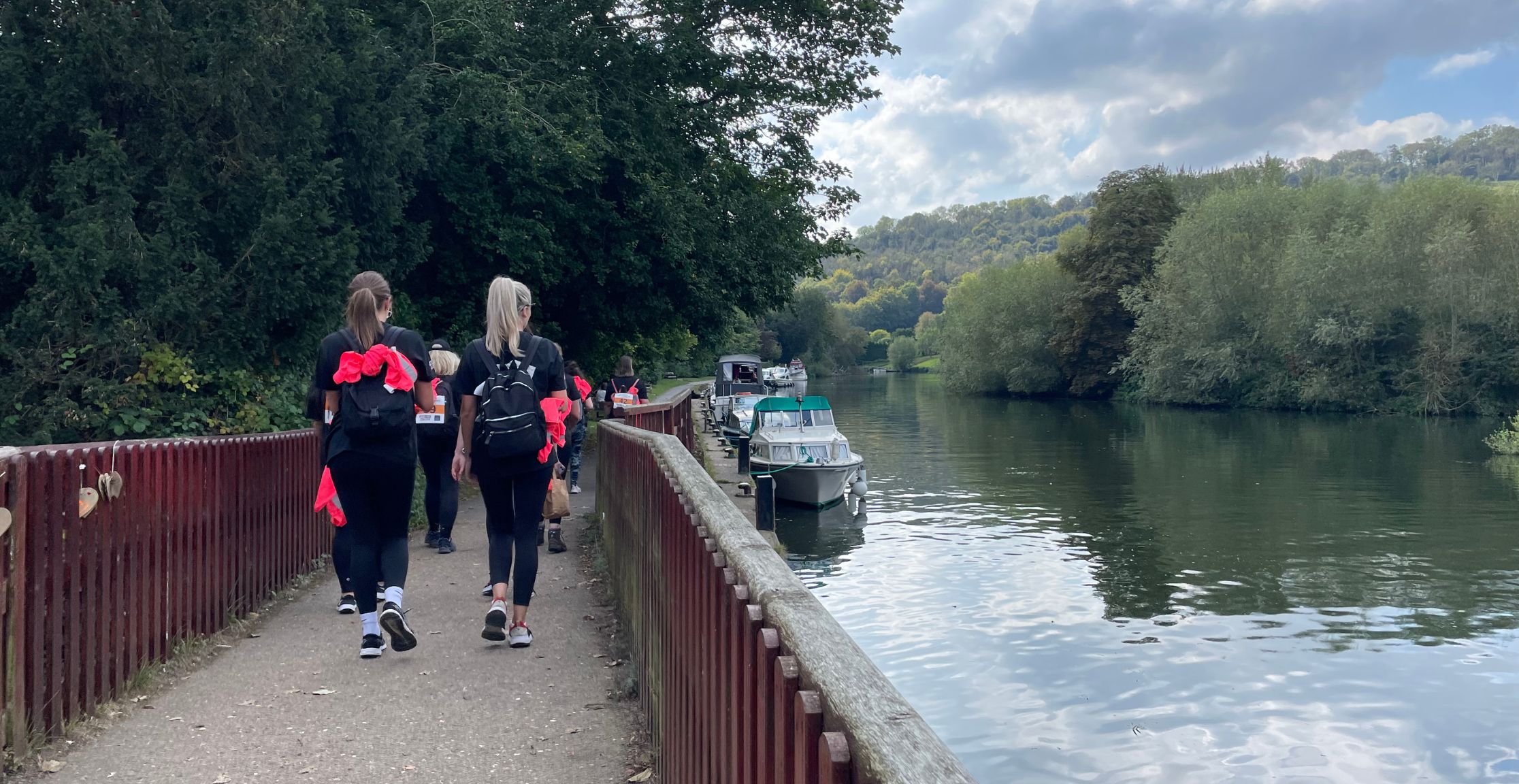 Thames Footpath Challenge: Trek challenge to UK
