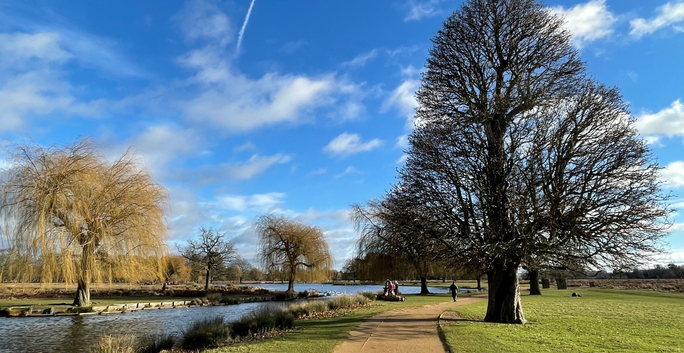 Thames Footpath Challenge: Trek challenge to UK